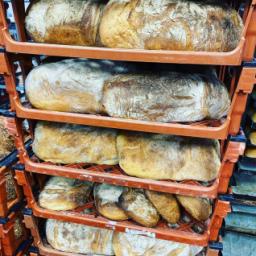 Halls Quality Bakers